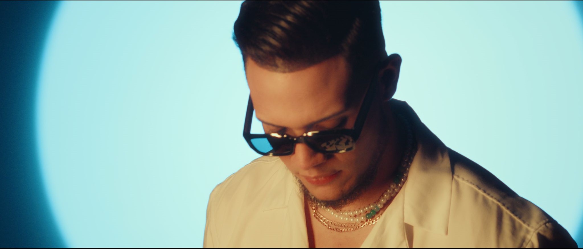 Johandy, el Cantante Dominicano de Bachata, Presenta "Una Noche" Junto ...